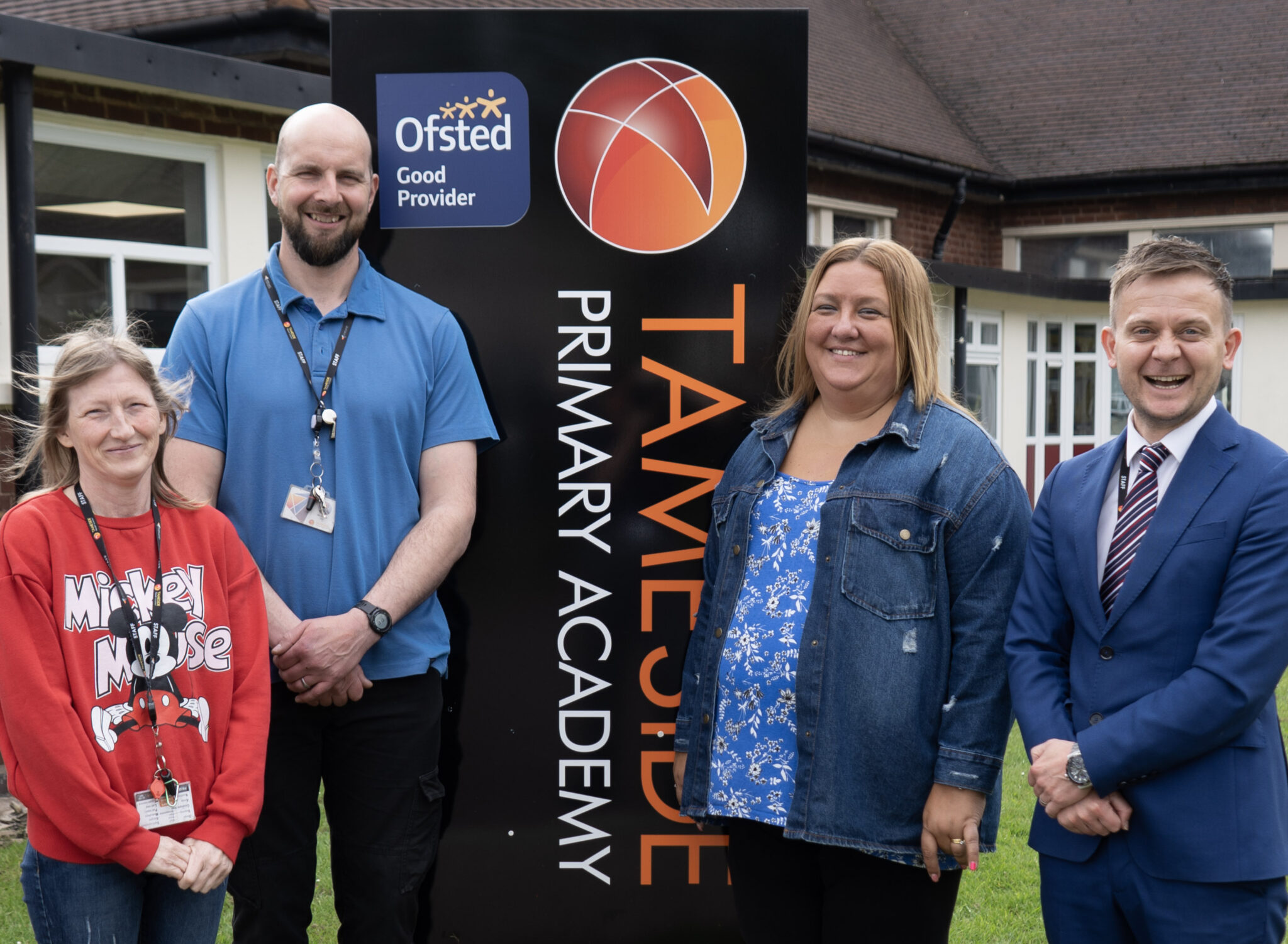 Bringing community together: Tameside Primary Academy raises over £800 ...